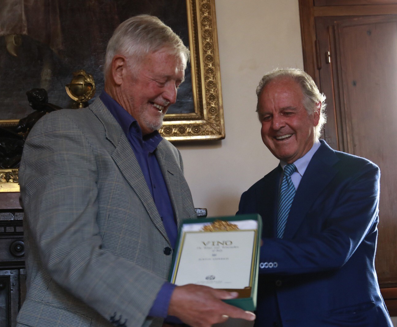 Burton Anderson premiato dall'Istituto Grandi Marchi - Civiltà del bere